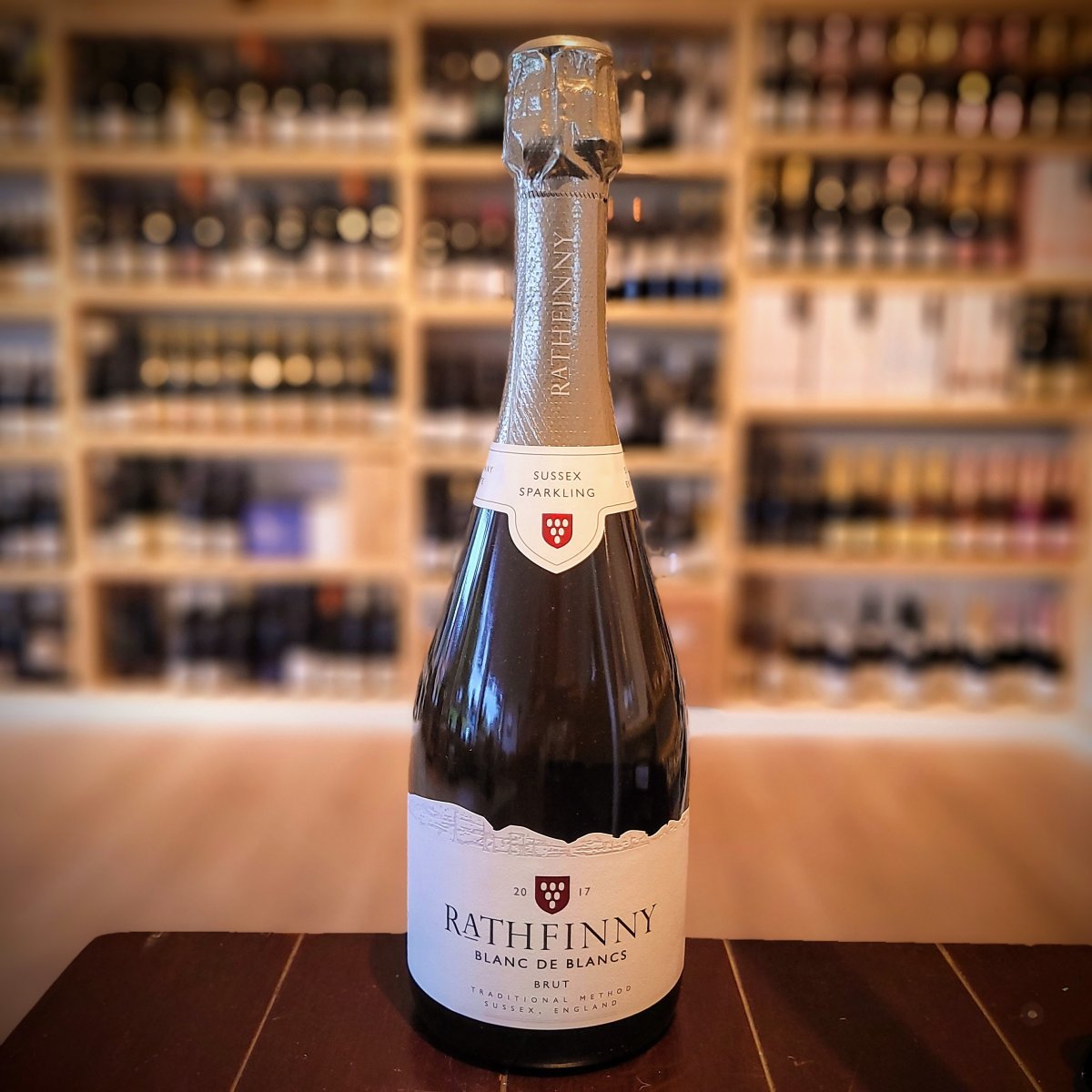 Rathfinny Wine Estate Blanc de Blancs Brut Sussex Sparkling 2017 - VIN ...